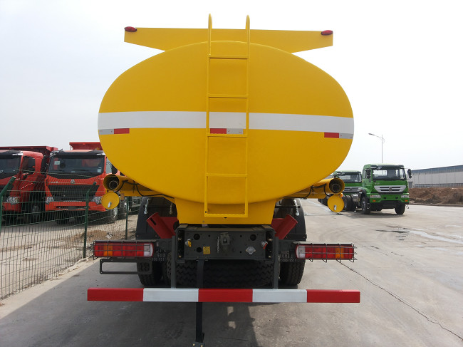 Yellow 371HP 6X4 20000L Diesel Fuel Tanker Truck